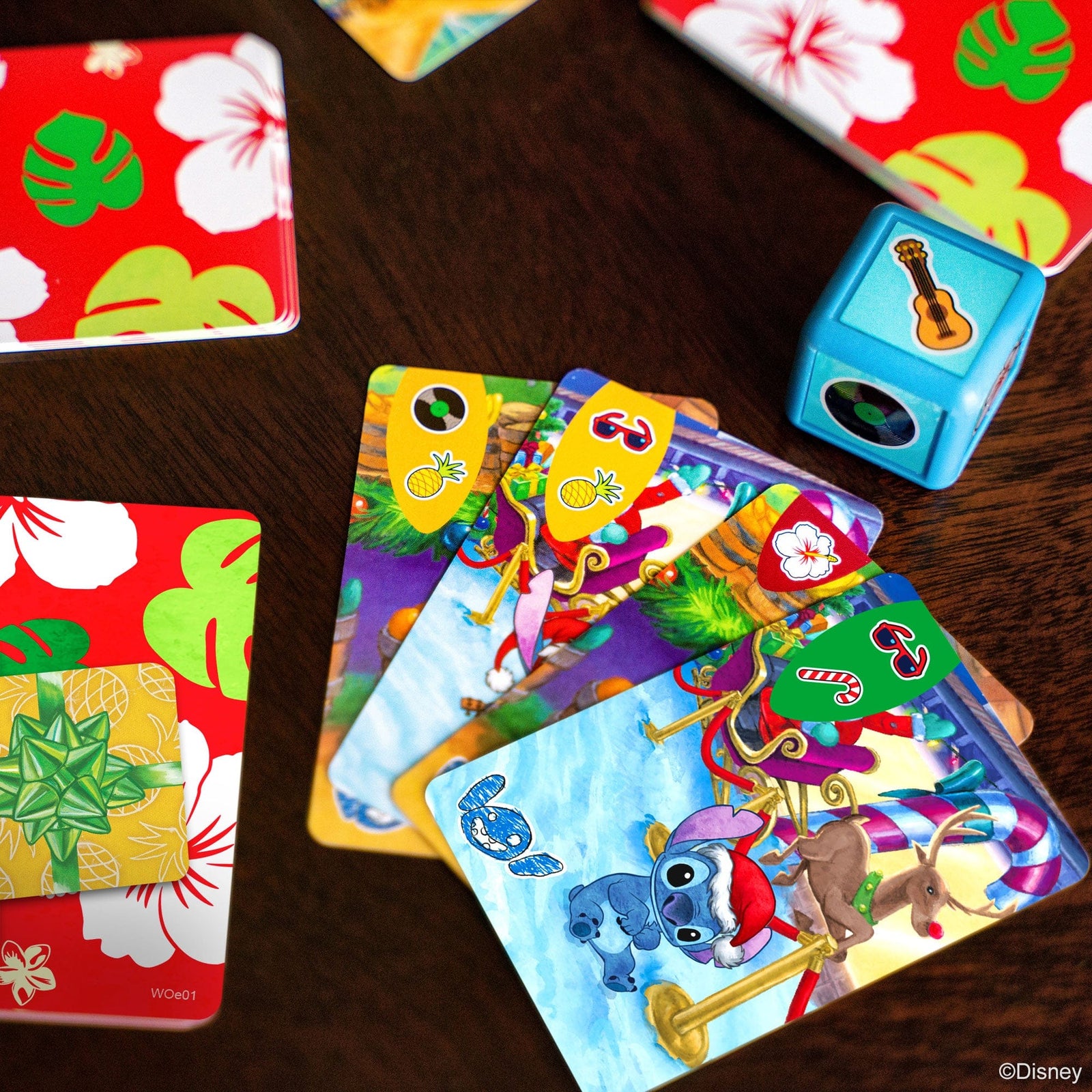 FUNKO GAMES DISNEY - STITCH - MERRY MISCHIEF! CARD GAME – igabiba